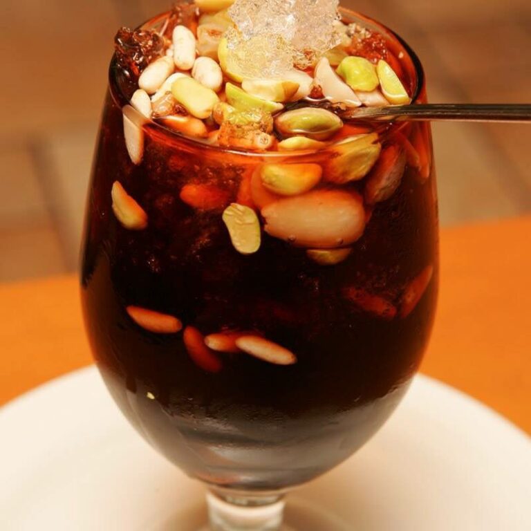Jellab Recipe: A Refreshing Taste Of The Middle East